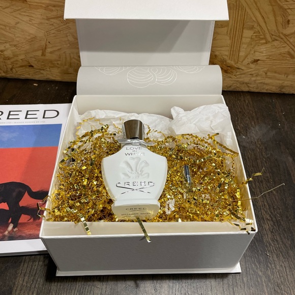 Creed | Other | New Unused Creed Love In White 25 Fl Oz Spray 2 Full ...